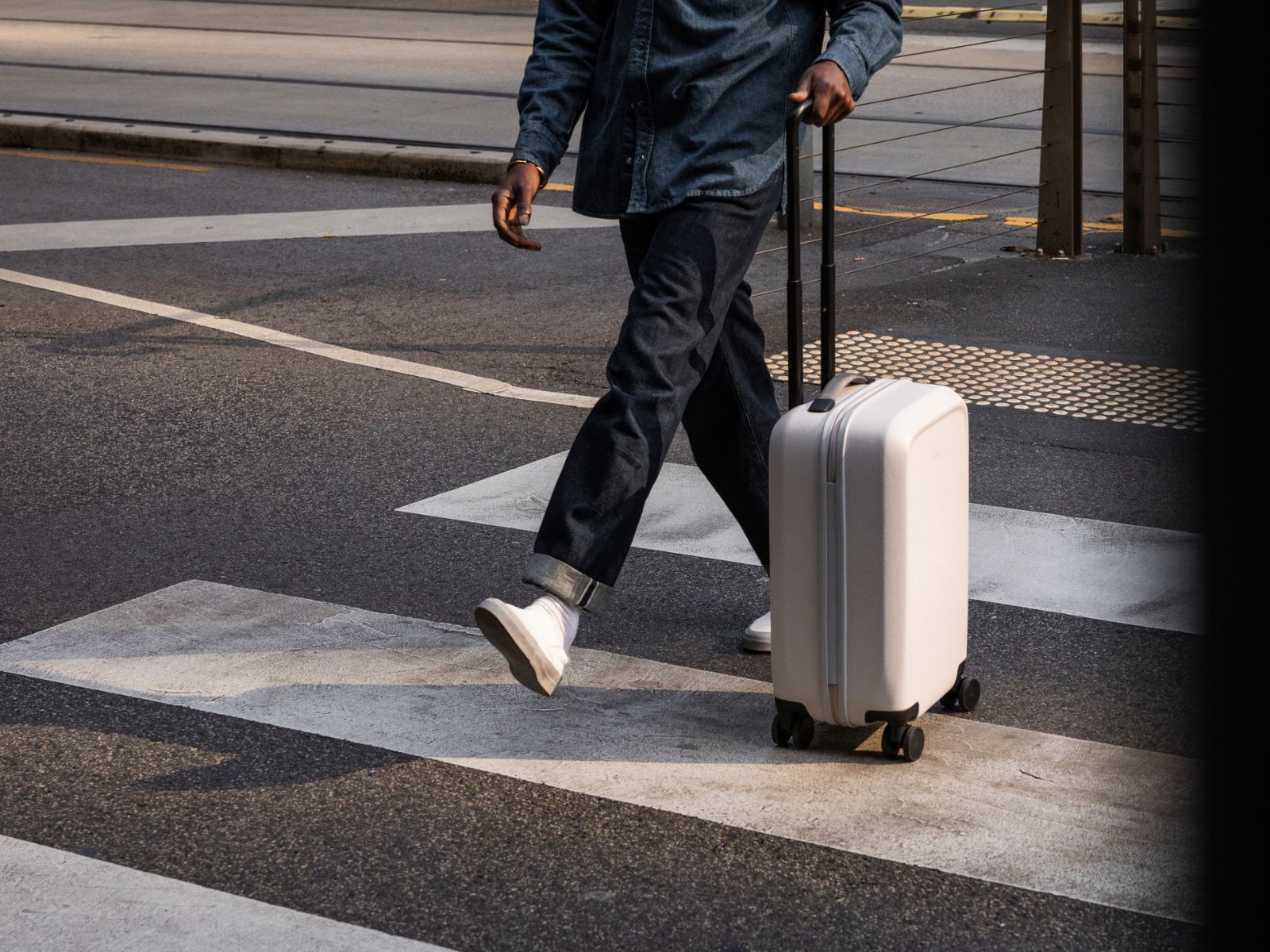 Bellroy Luggage – Suburban