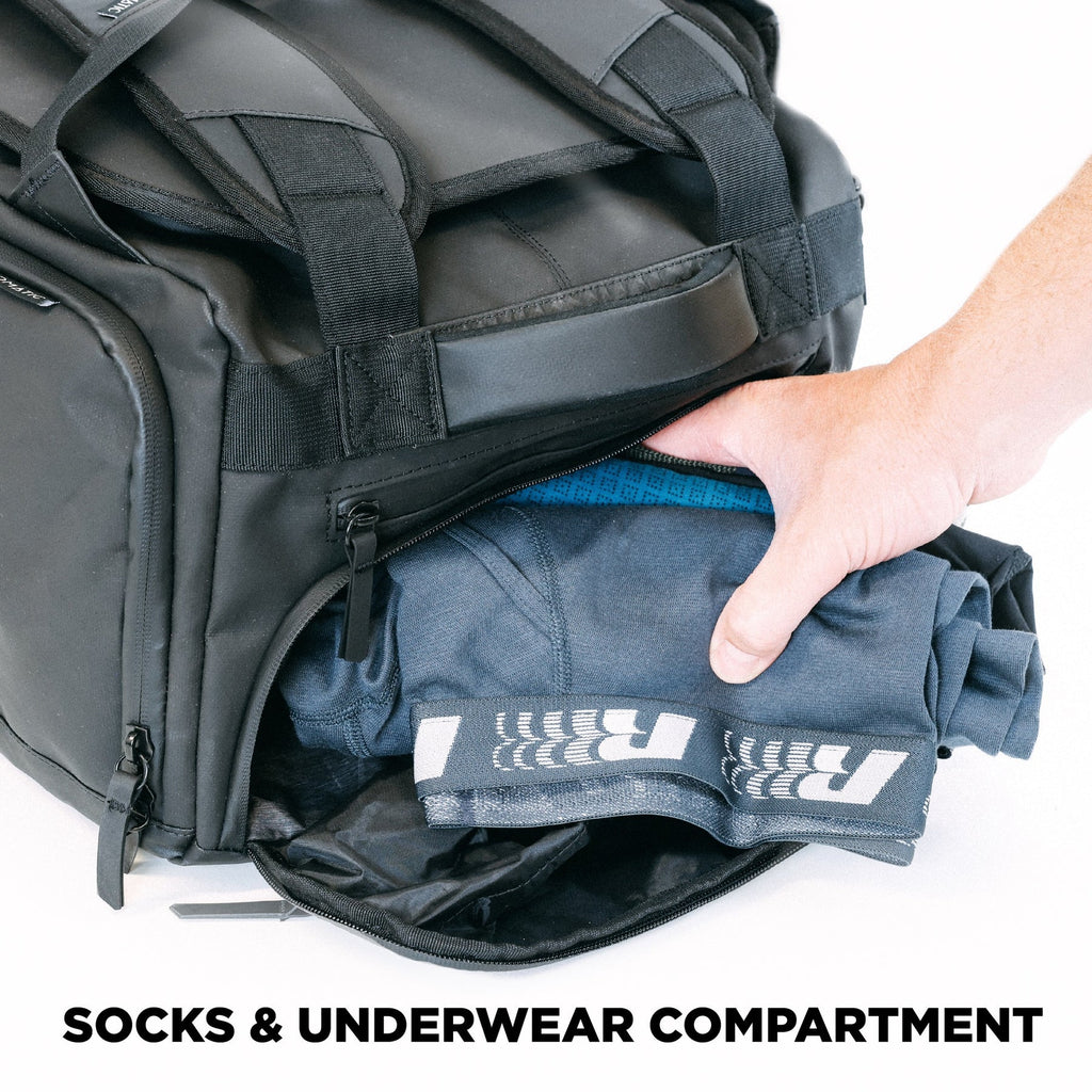 NOMATIC | Travel Bag 40L | include Waist strap & Laundry bag